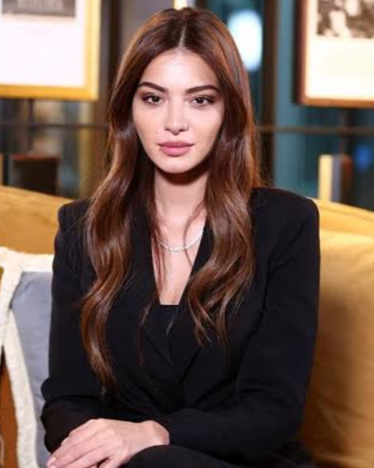 Melisa Aslı Pamuk Biography, Series, Instagram, Age, Ego, Husband, Miss ...