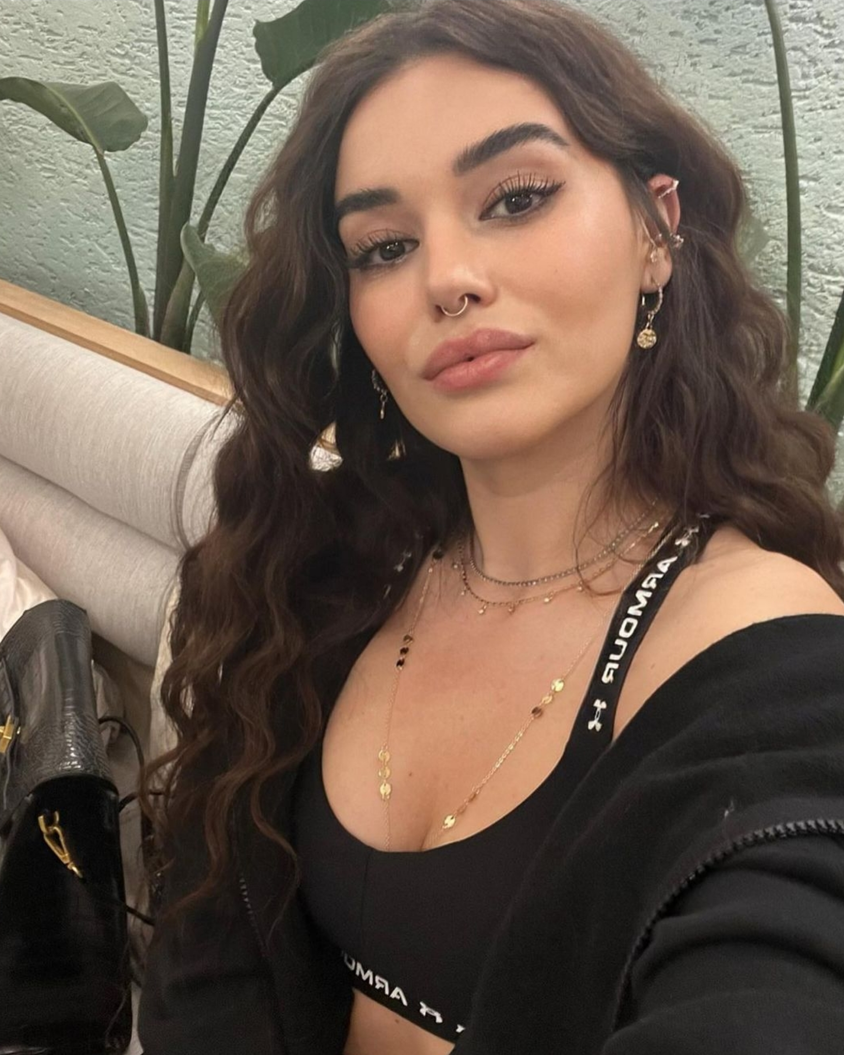 Aybüke Yılmaz Biography, Fedakar, Series, Boyfriend, Instagram, Height ...