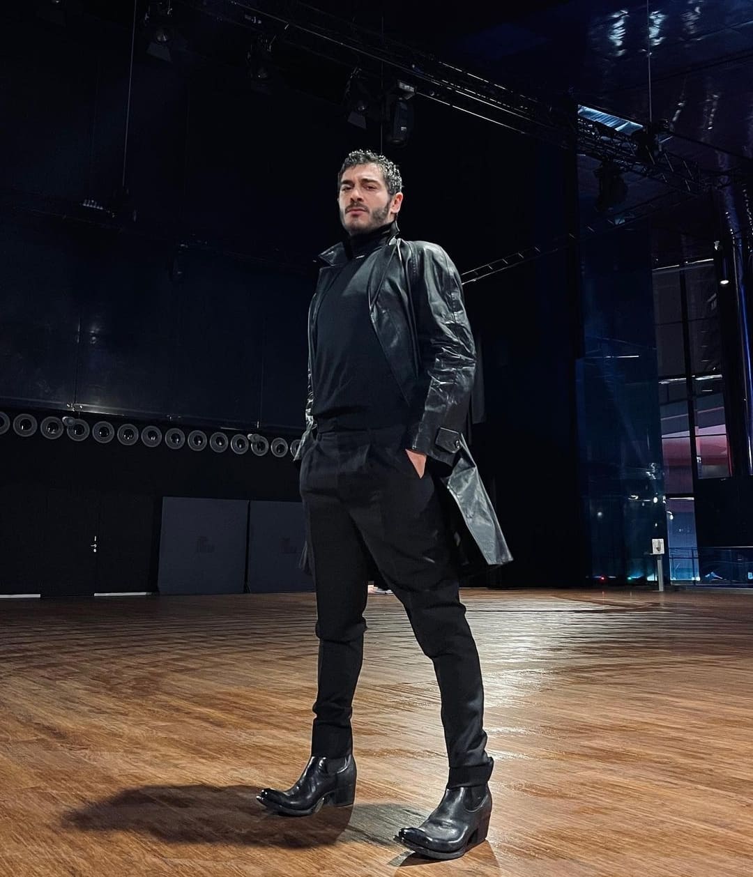 Burak Deniz Biography, Wife, Dramas, Age, Height, Girlfriend, Mumbai ...