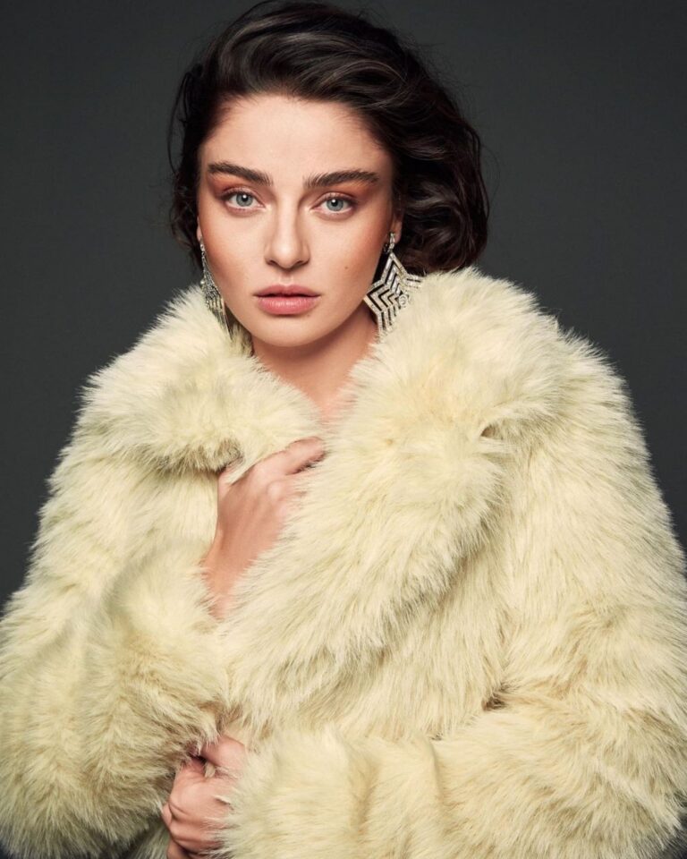 Ayça Ayşin Turan Biography, Series, Boyfriend, Age, Height, Instagram ...