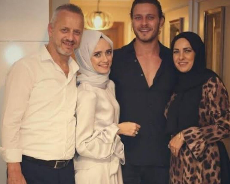 Burak Çelik Biography, Height, Instagram, Series, Girlfriend, Age ...